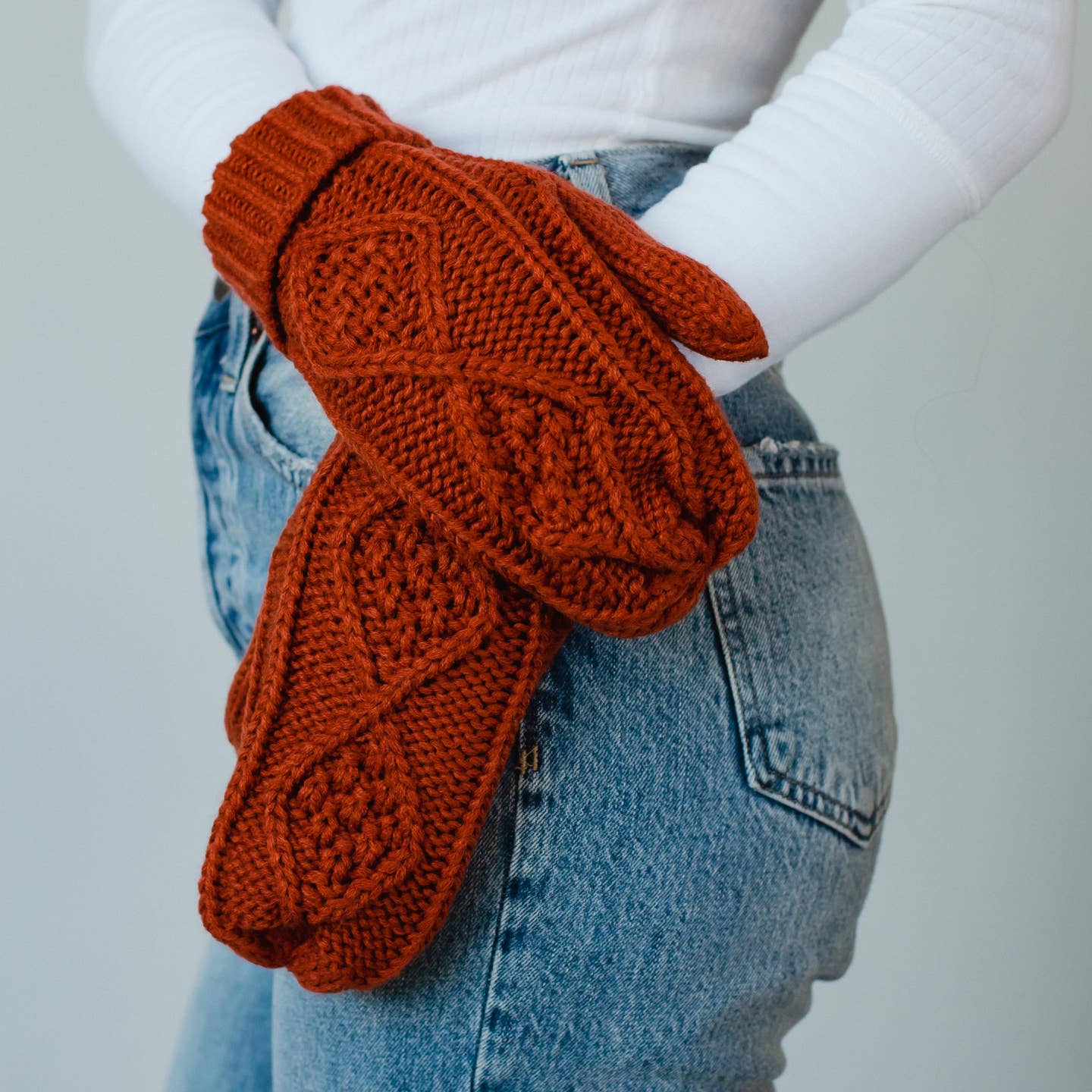 Cable Knit Mittens | Rust – Ravenstone