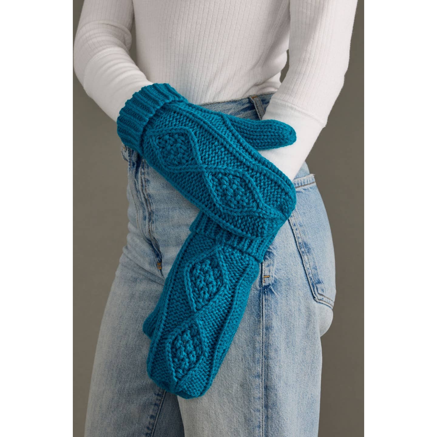 Cable Knit Mittens | Sapphire Blue – Ravenstone