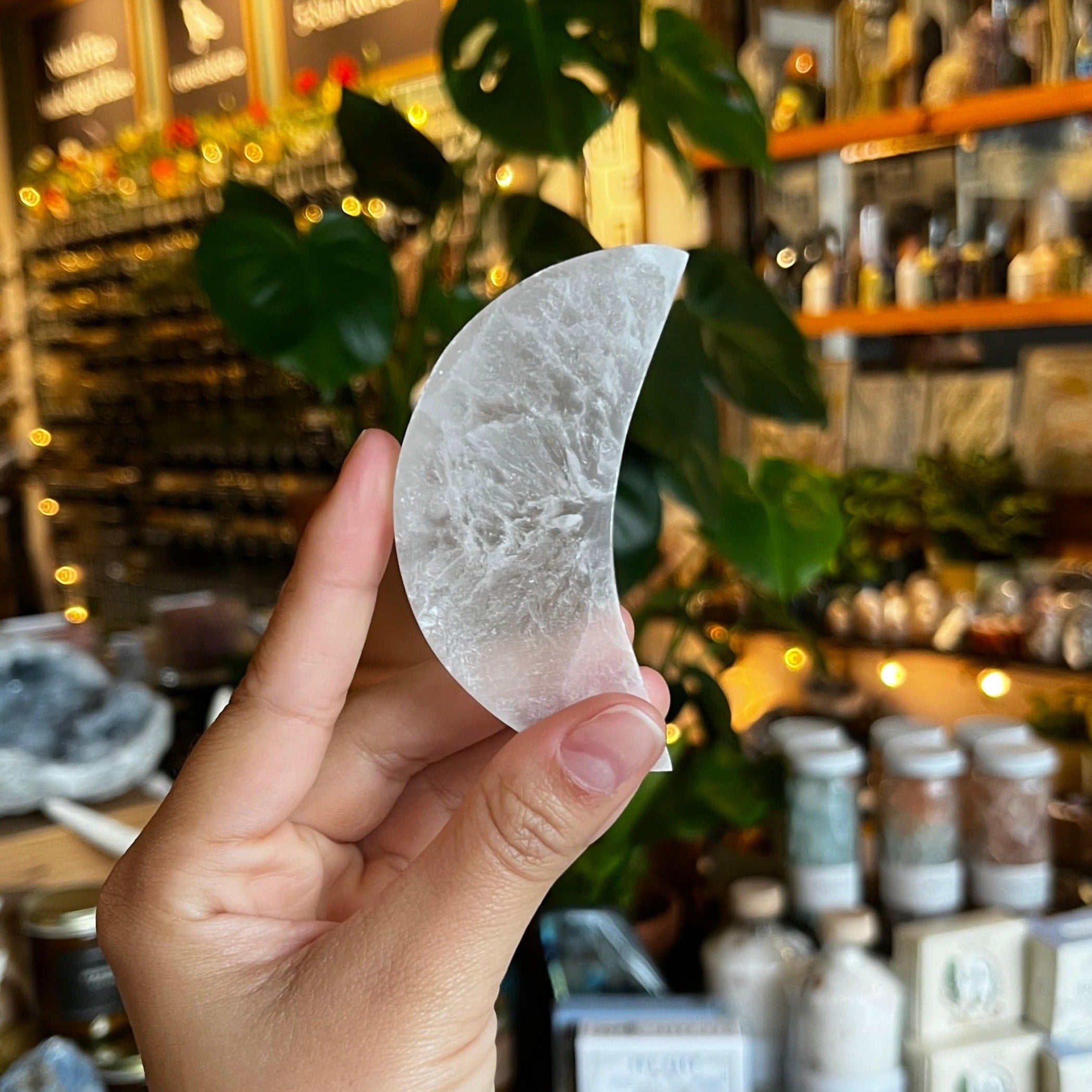 Little Selenite Moon Plate – Ravenstone
