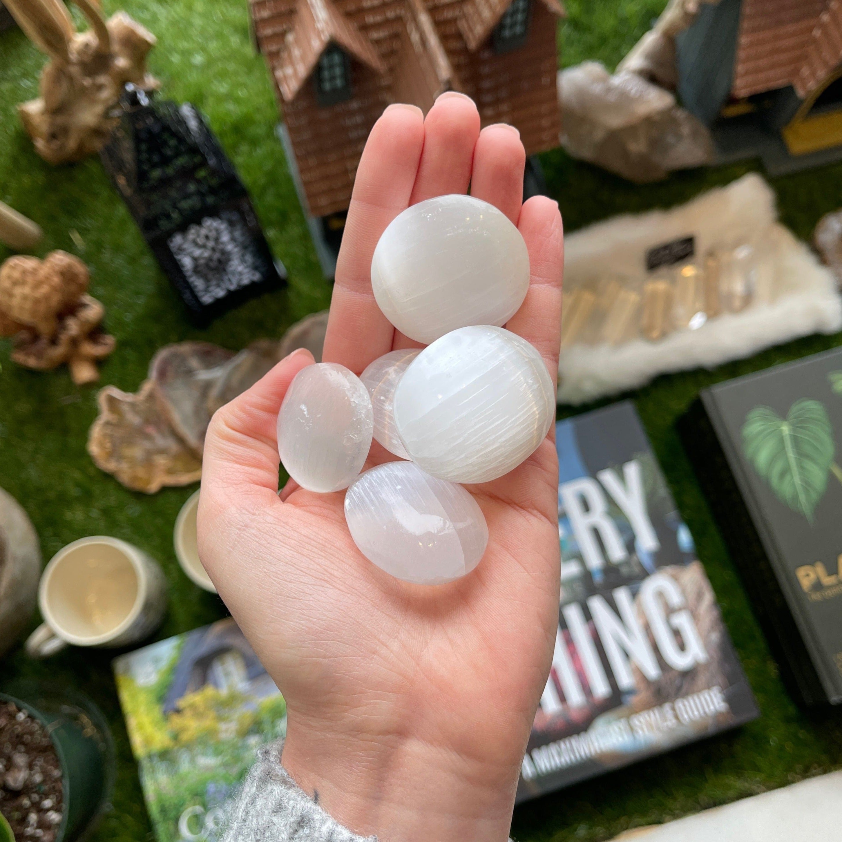 Little Selenite Palm Stone – Ravenstone